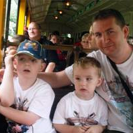 The Clark Family "do" Disneyland - BBS UK